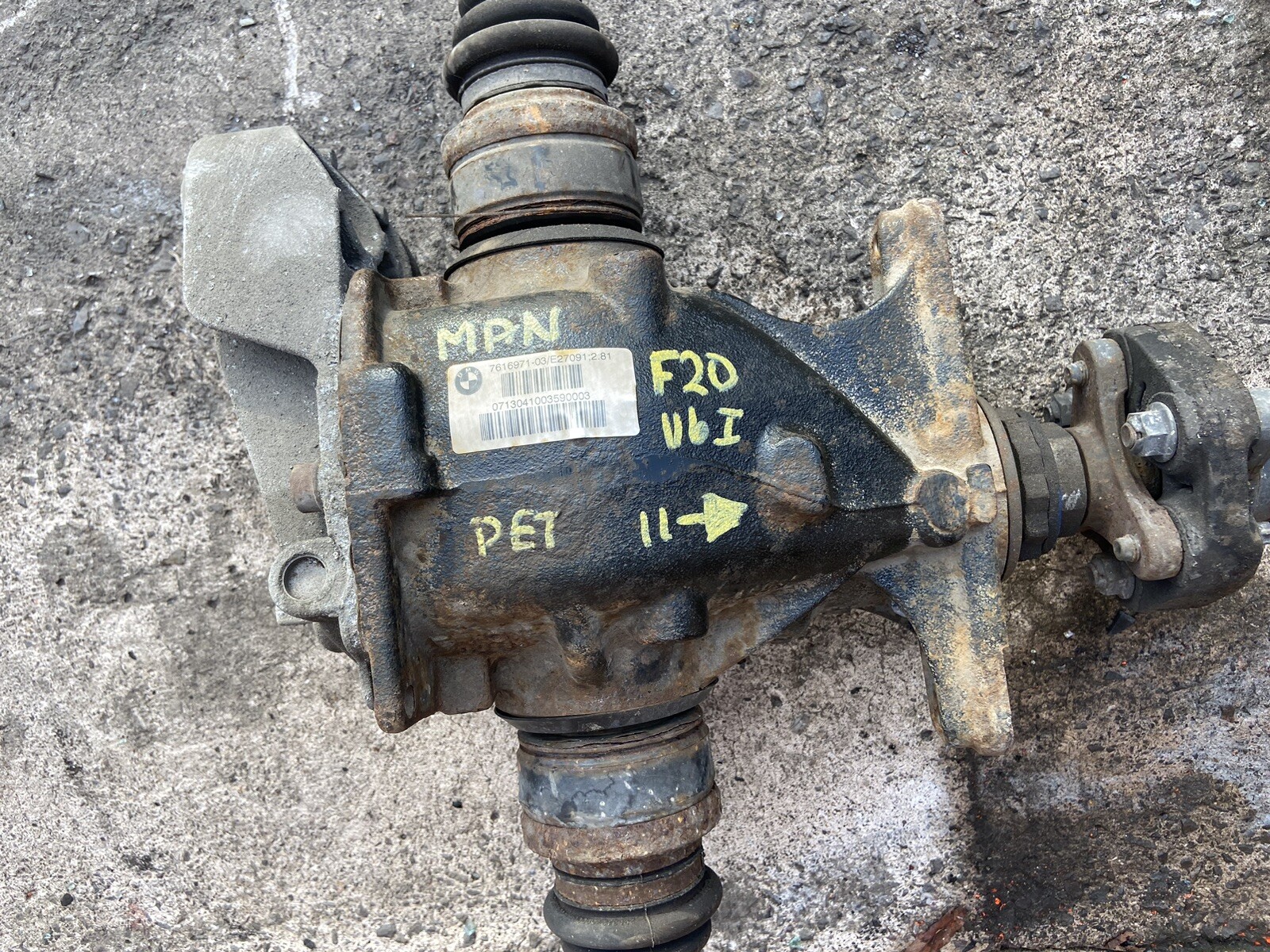 2012-15 BMW 1 SERIES F20 REAR DIFF DIFFERENTAIL 2.81 RATIO - P/N ...