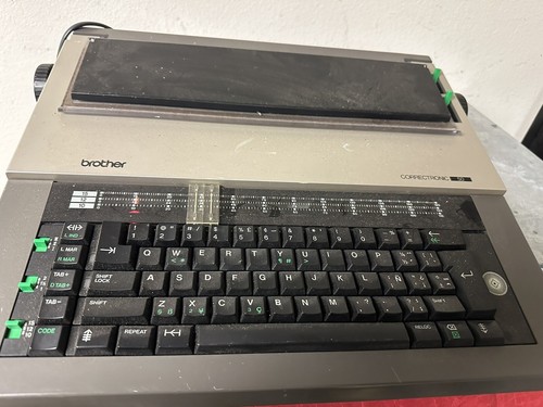 Brother Correctronic Electric Typewriter Model CE-50, Tested Works | eBay
