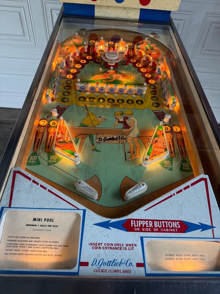 1969 Gottlieb's "Mini Pool" Rare pool/billiards themed pinball Machine ...