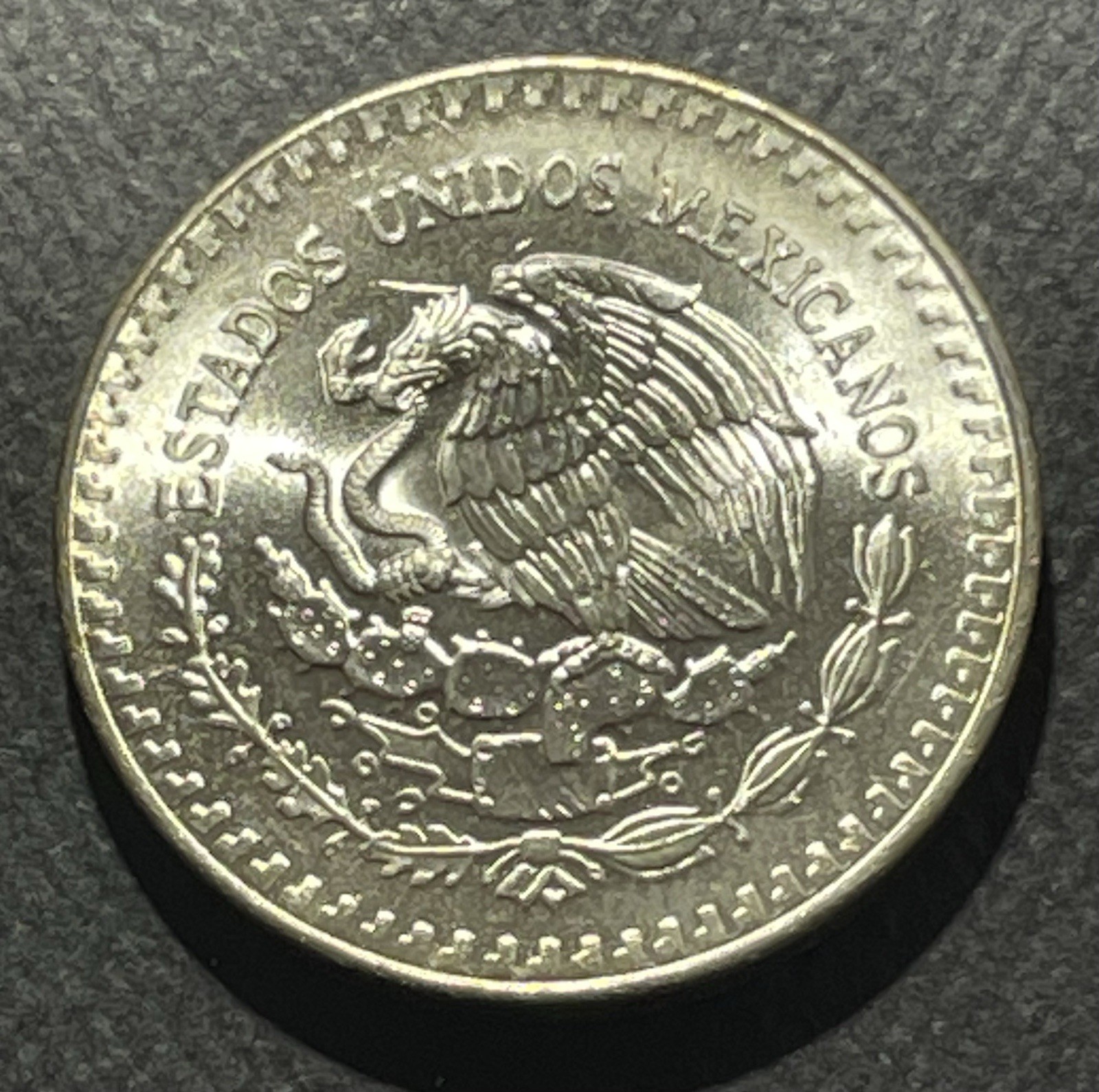 Mexico 1984 Onza One Ounce Libertad Silver Coin: Removed from Roll ...