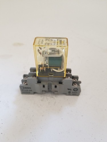 IDEC Relay, RY2S-U with Relay Socket, SY2S-05 | eBay