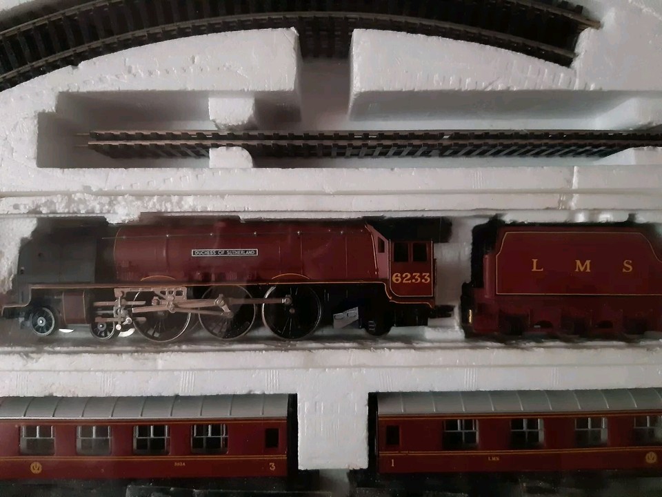 Hornby R697 LMS Express Passenger Set complete No Tunnel G/C | eBay UK