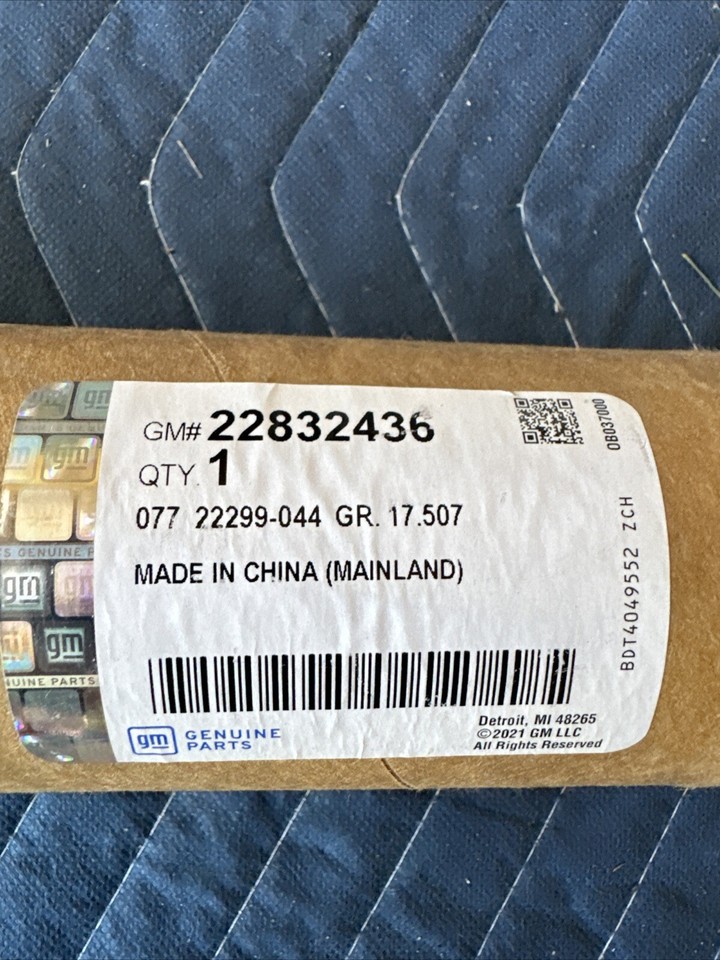 GM OEM FRONT DOOR-Body Side Molding Left 22832436 | eBay