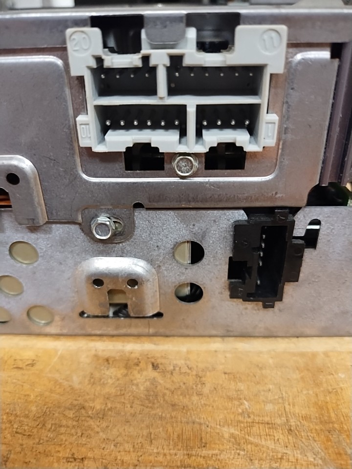 Delco CD Player Radio Chevy Buick RoadMaster EQ Equalizer LeSabre Buick ...