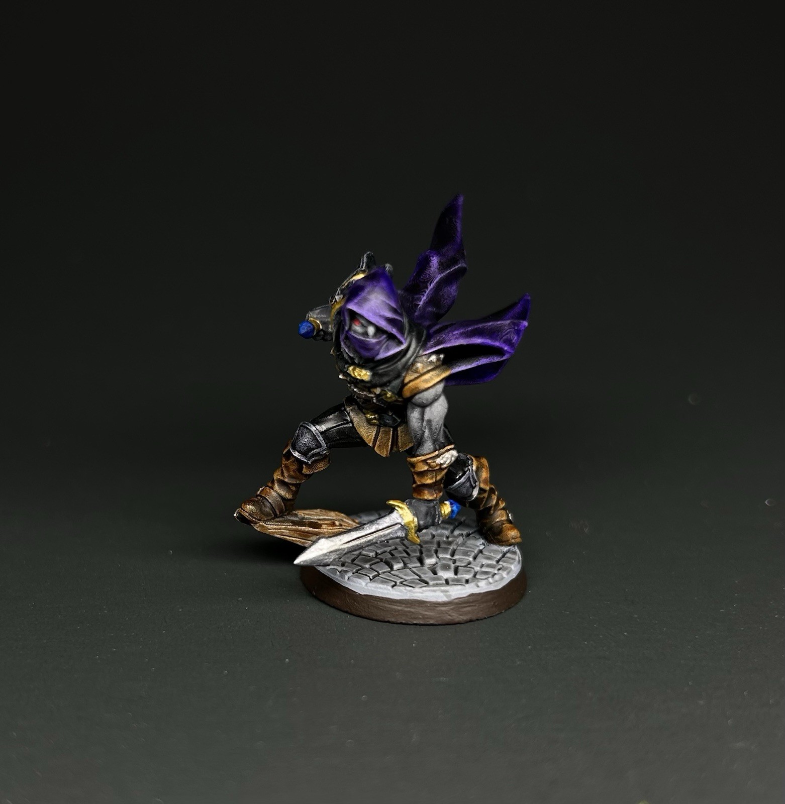Hand Painted Drow | Dark Elf Rogue | Thief Miniature TTRPG DnD D&D ...