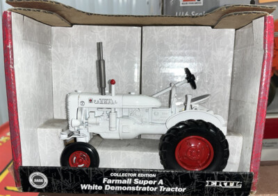 ERTL IH FARMALL SUPER A WHITE DEMONSTRATOR TRACTOR 1/16 NIB | eBay