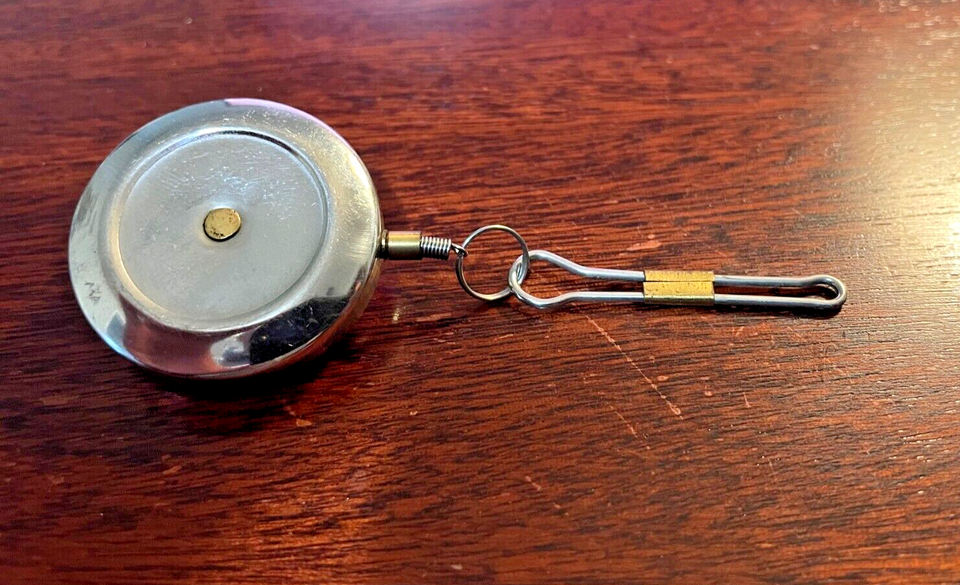 Metal Retractable Reel Fly Fishing Zinger Retractor Wire 20" pull | eBay