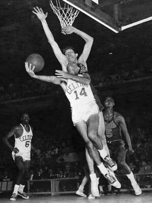 Boston Celtics Basketball Photo 1961 Bob Cousy In Action Playoffs | eBay