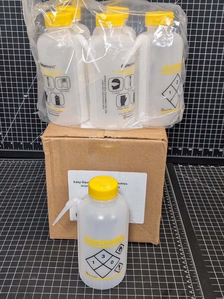 Fisherbrand Isopropanol Alcohol 500ml Easy-Squeeze Safety Wash Lab ...