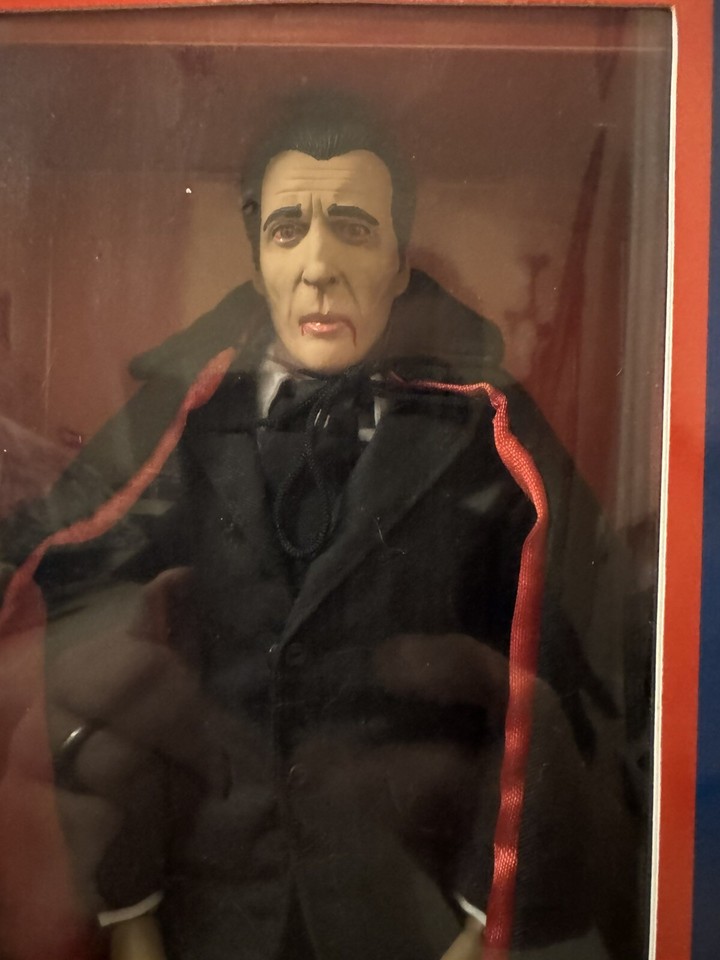 Distinctive Dummies Christopher Lee Dracula 12 Inch Figure. | eBay