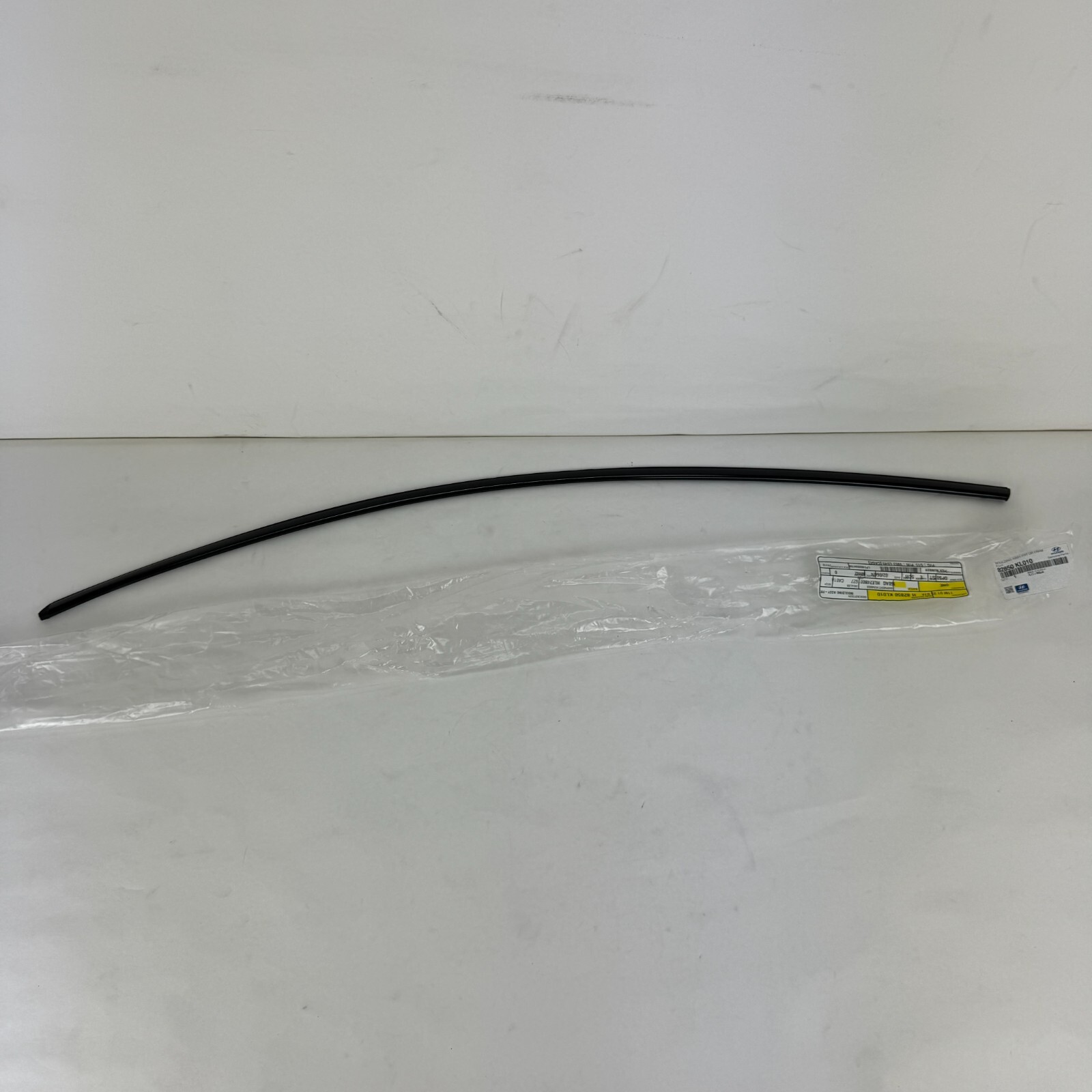 2023 2024 Hyundai Ioniq 6 Front Left Upper Door Frame Molding Gloss 82850-KL010 | eBay