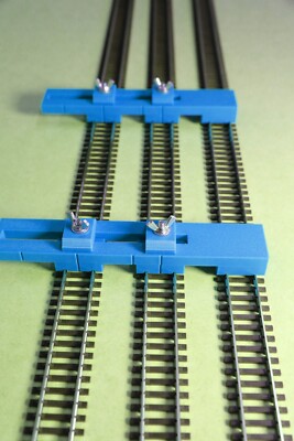 O Scale HO /OO Scale N Scale Track Alignment tools + HO Scale re-railer ...