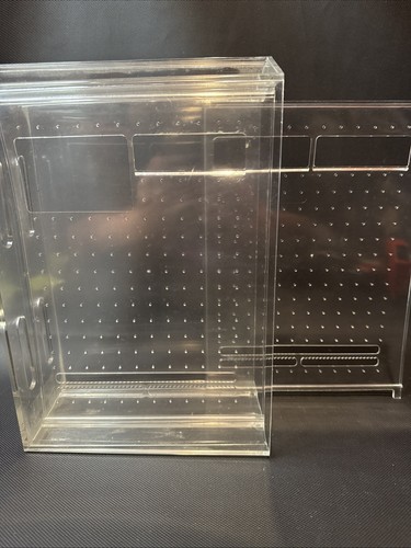 Clear Pin Display Case Dustproof Pin Collection Showcase Storage ...