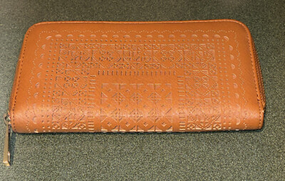 Sportsgirl Tan Ladies Wallet With Patterned Outer zipper closure ...