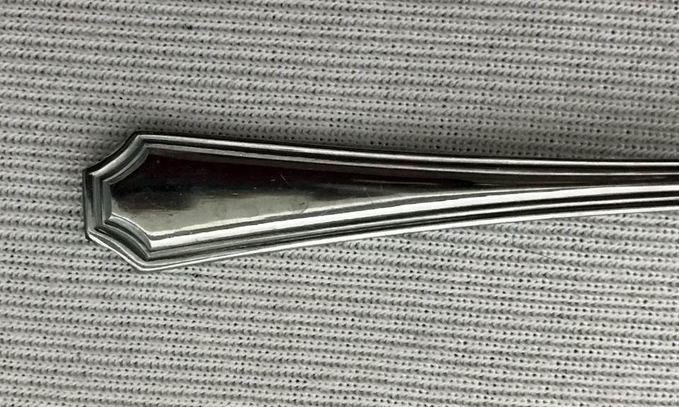 Wallace brand ware stainless CORONA aka MARLA flatware DINNER KNIFE ...