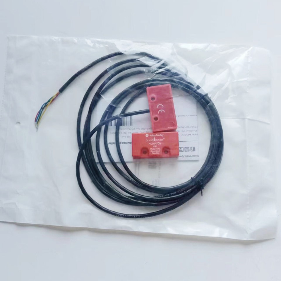 In Stock NEW 440N-Z2NRS1A 440NZ2NRS1A sensor | eBay