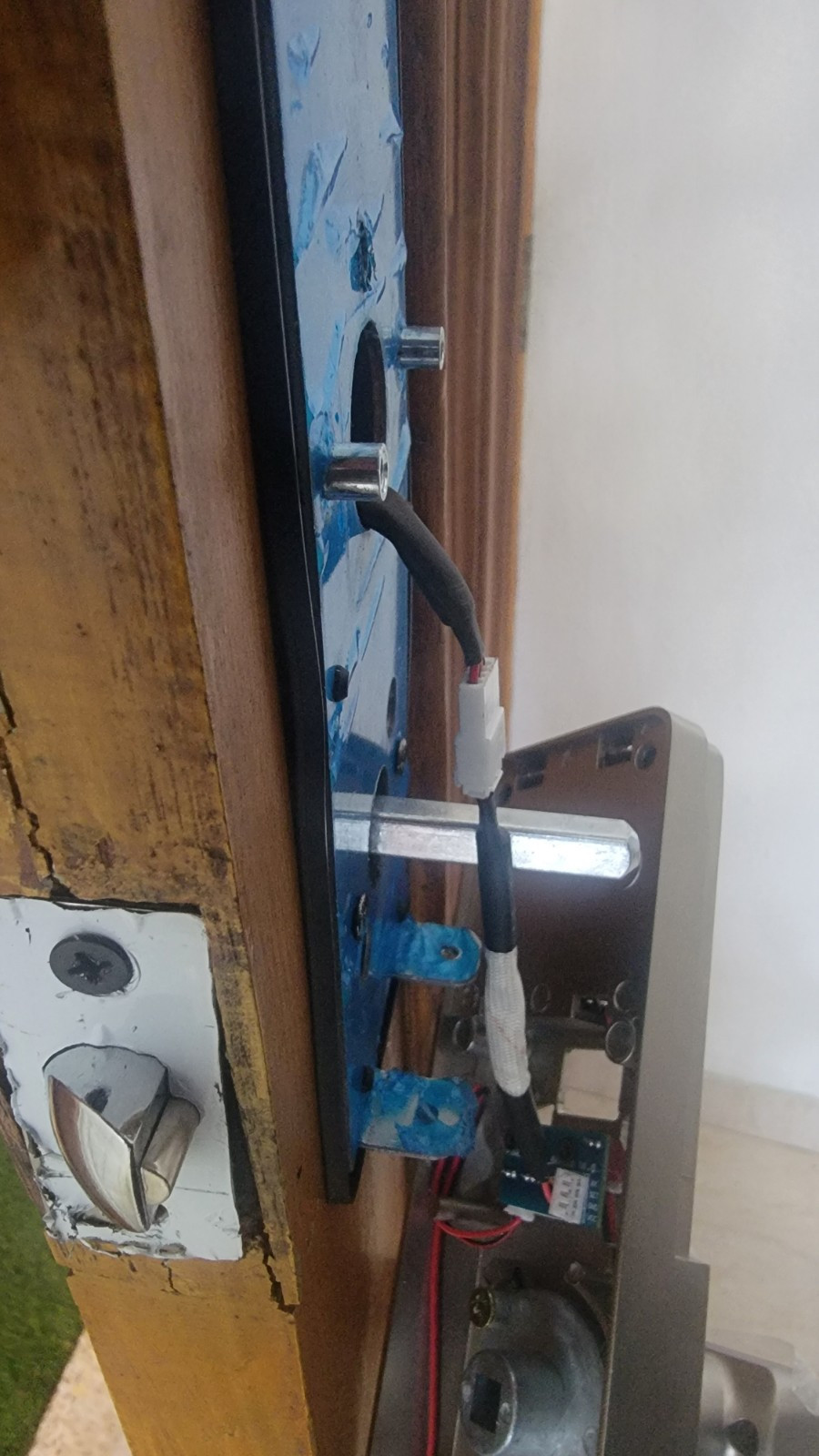 TMEZON Smart Door Lock Fingerprint Keyless Door Lock with Handle Free ...