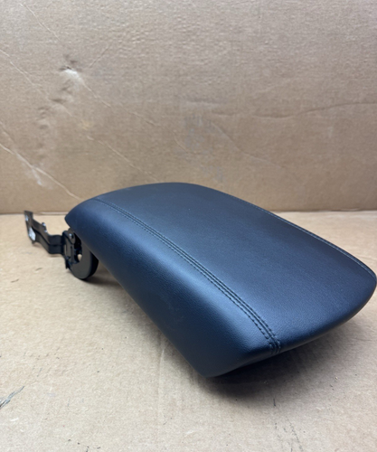 2015-2020 Ford Edge Center Console Lid Armrest Arm Rest Black OEM ...