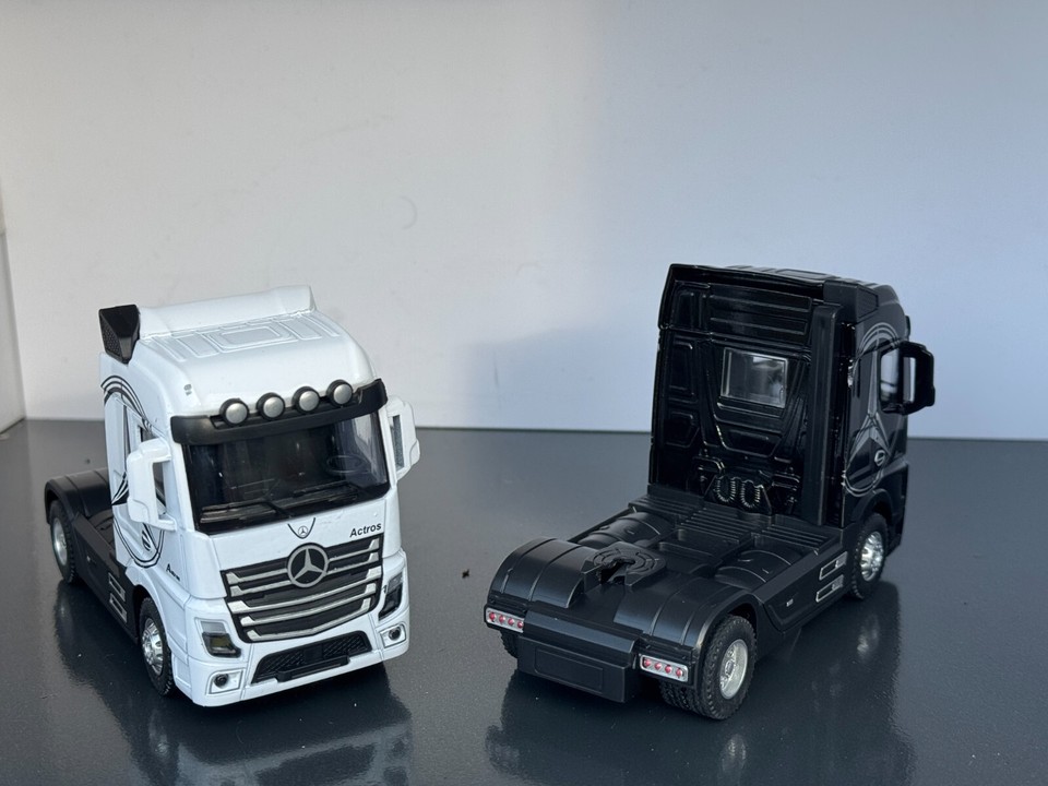Mercedes Metal Model Die Cast Alloy Truck Lorry Trailer Rig LGV HGV Toy ...
