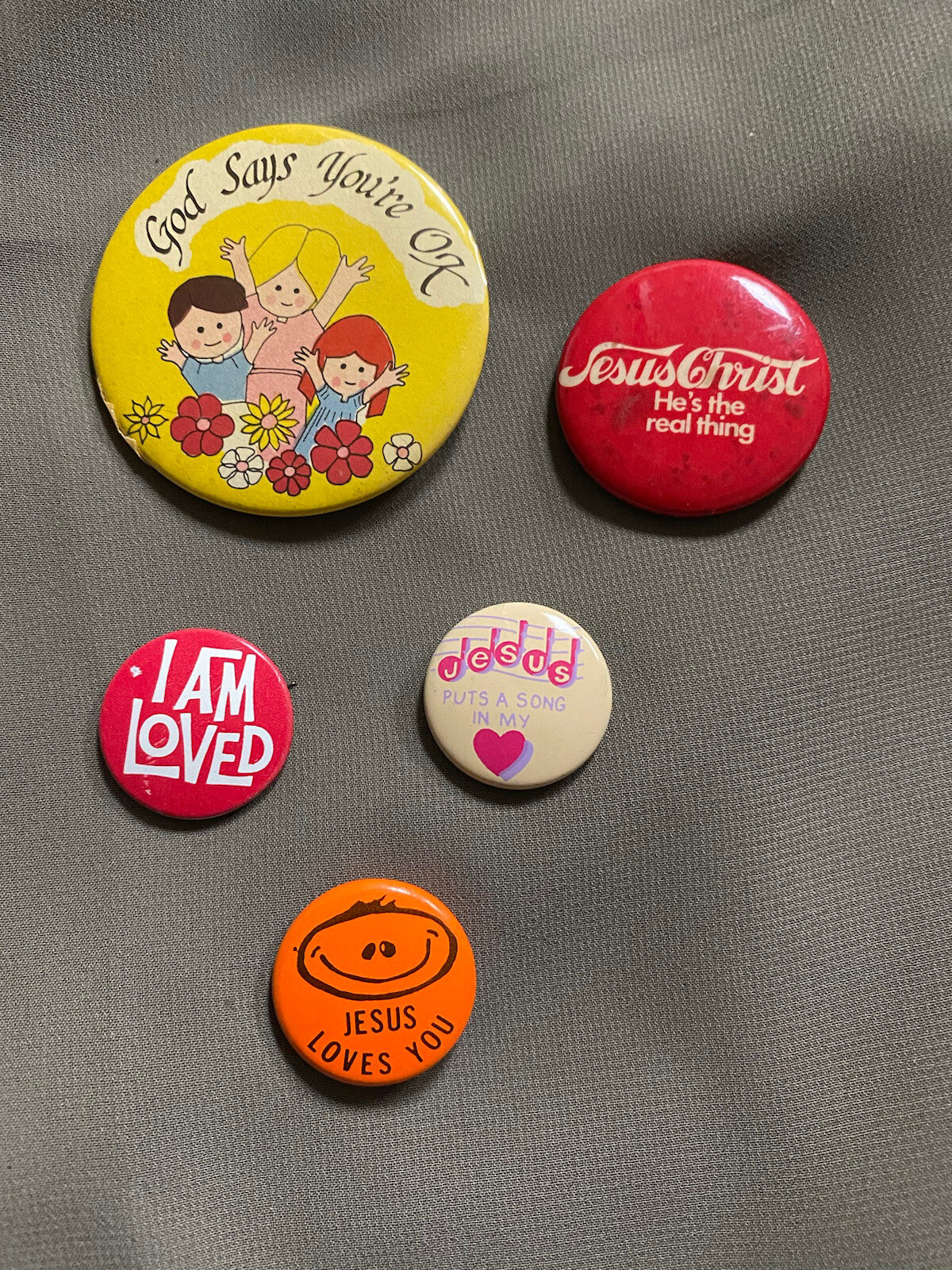 Religious Buttons Lot Of 5 Vintage pinback Buttons 1” To 2.25” Jesus ...