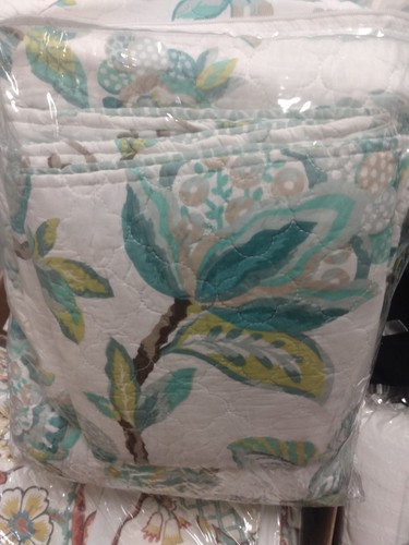 Levtex Home 3 Piece KING Quilt Set "Cressida" Teal/Multi, Reversible ...