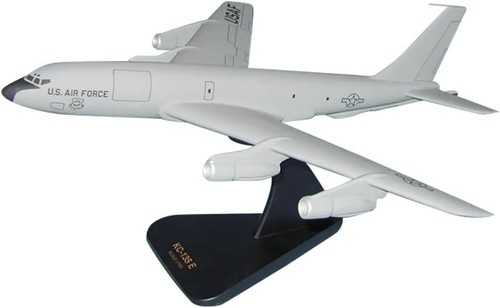 USAF Boeing KC-135E Stratotanker Desk Top Display Jet Model 1/100 SC ...