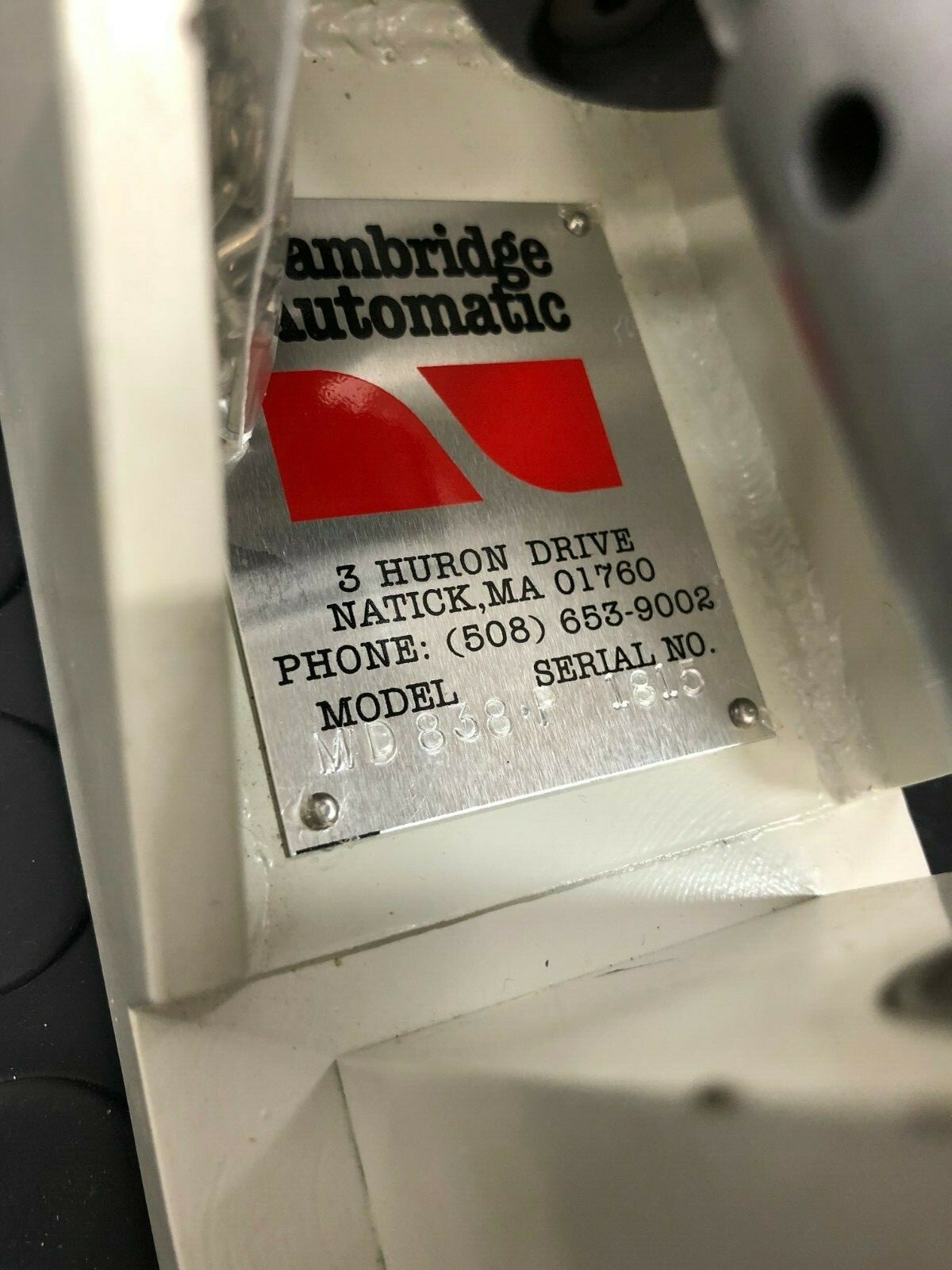 Cambridge Automatic Pin Inserter MD838P w/ Vibratory Bowl Feeder ...