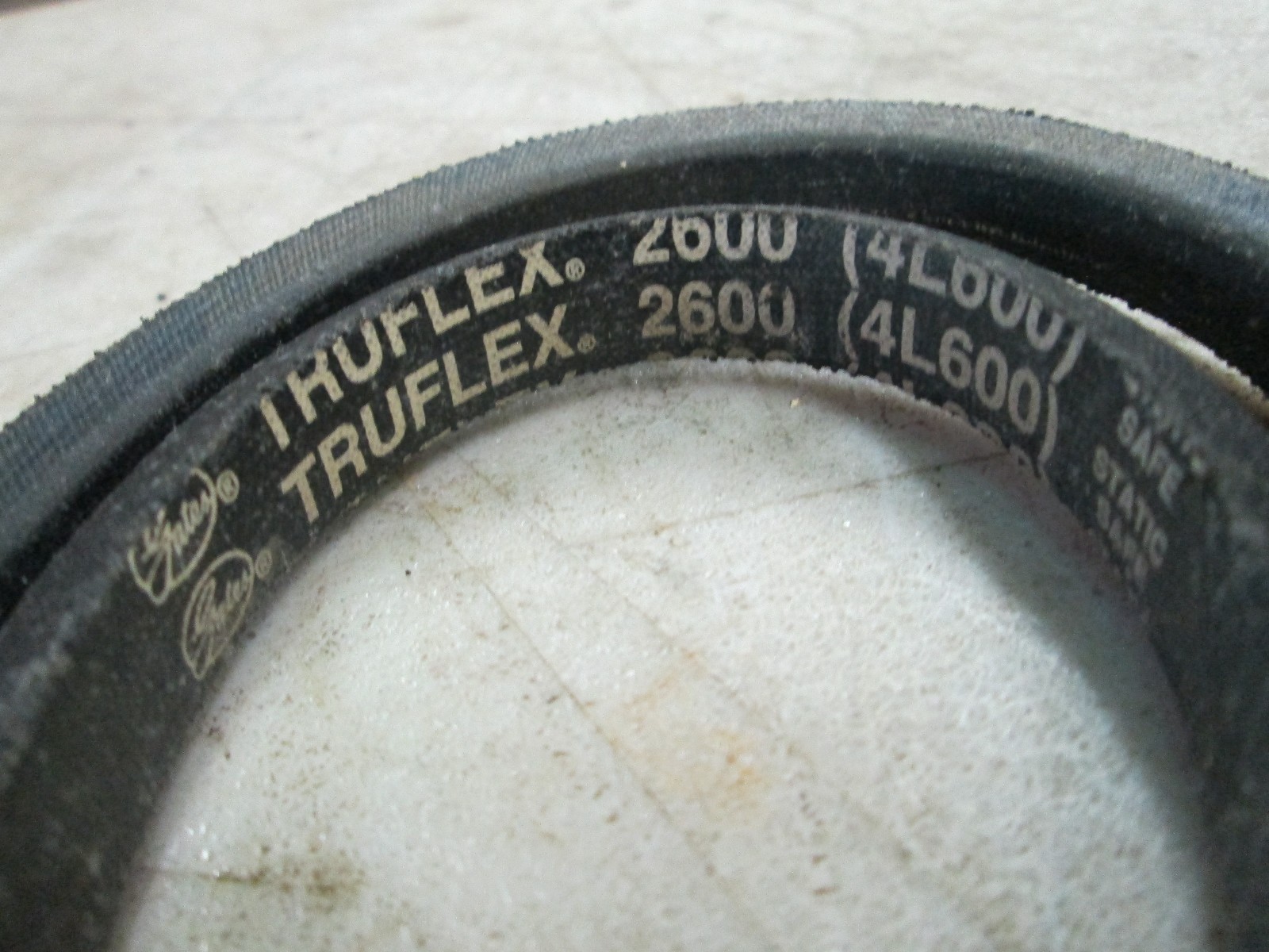 Gates Truflex Belt #2600 1/2"x60" Industry Number: 4L600 Static Safe ...