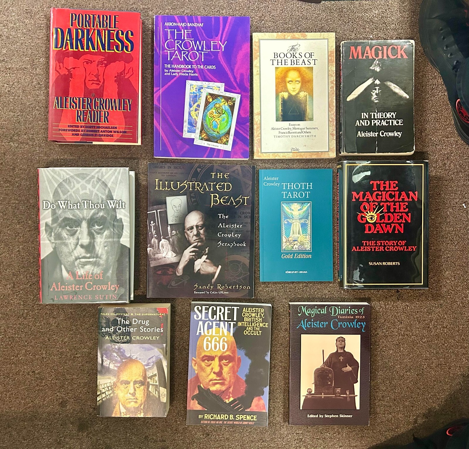 Aleister Crowley - 11 Book Lot THELEMA OCCULT MAGICK GRIMOIRE | eBay