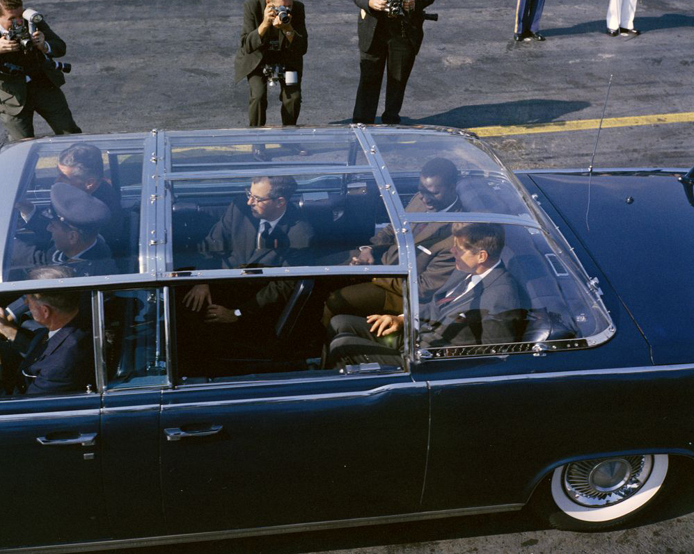 Jfk Limo JFK To Hyatt Centric Times Square Limo Service | Luxury NYC