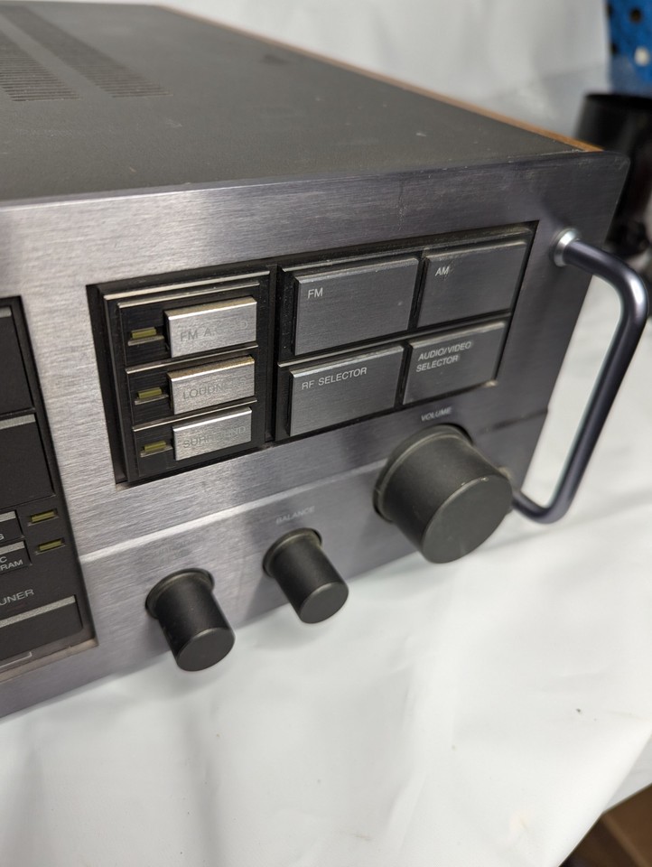 Vintage Carver AVR100 Audio Stereo Receiver Magnetic Field Power ...