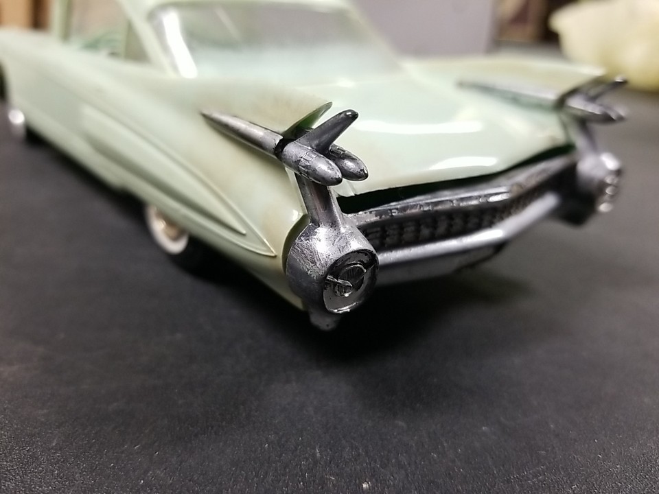 Vintage 1959 Cadillac Fleetwood ~ JoHan Dealer Promo Model Car ~ Light ...