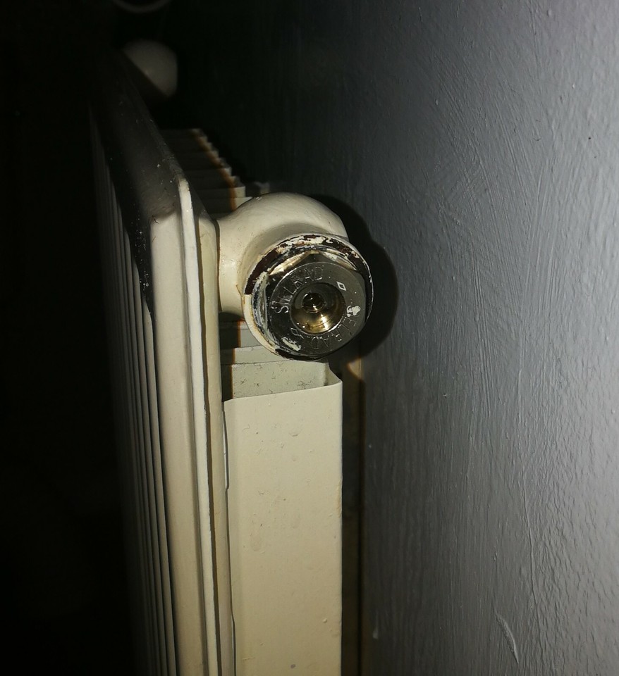 RADIATOR BLEED AIR VENT VALVES SCREWS - ALL TYPES STEEL PANEL / CAST ...