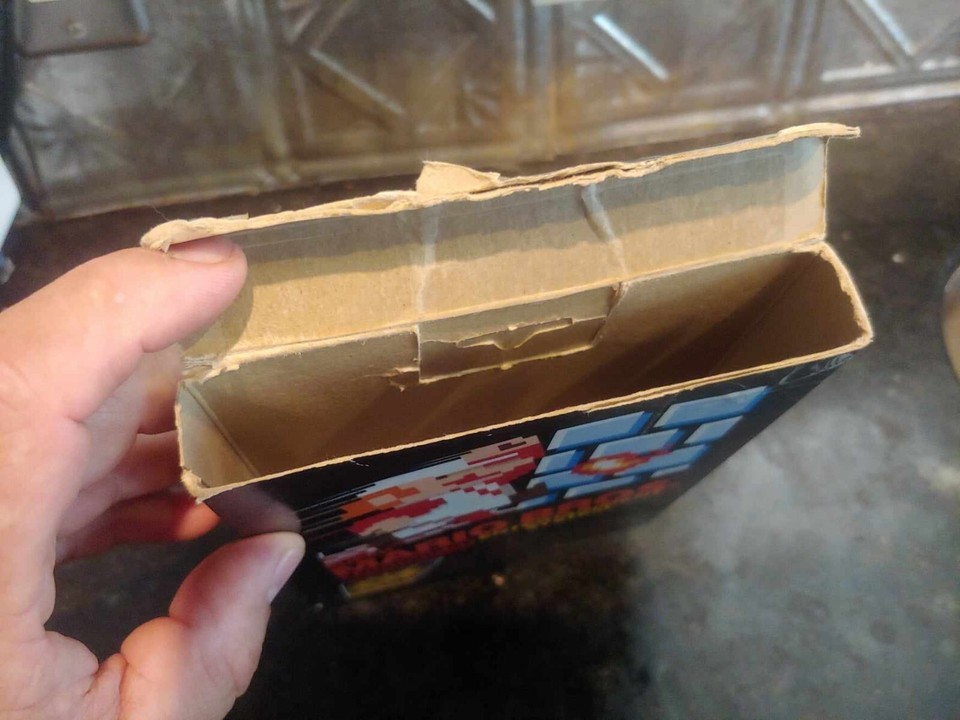 Super MARIO BROS. Nintendo NES Game Original 1985 Cardboard Collector ...