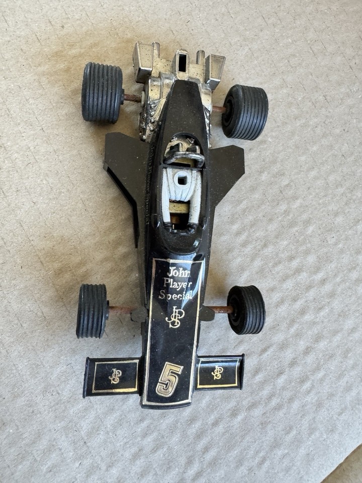 Scalextric John Player Special C-126 Lotus F1 Slot Car Driver MARIO ...