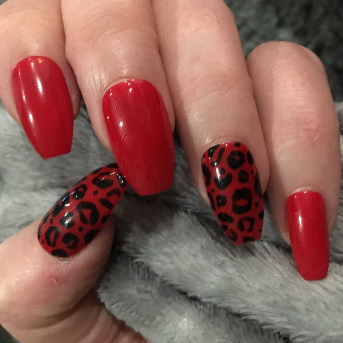 Red Cheetah Print Nails