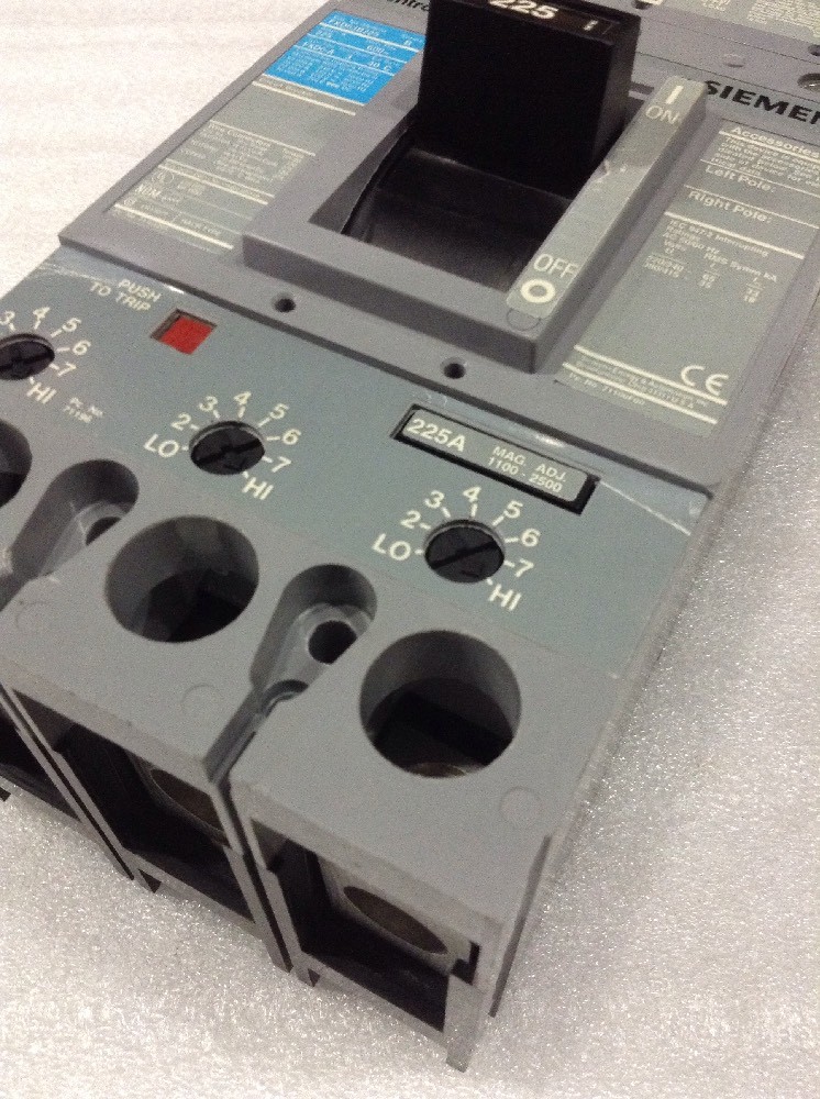 FXD63B225 SIEMENS 3 POLE 225A 600VAC MOLDED CASE (2 YEAR WARRANTY) | eBay