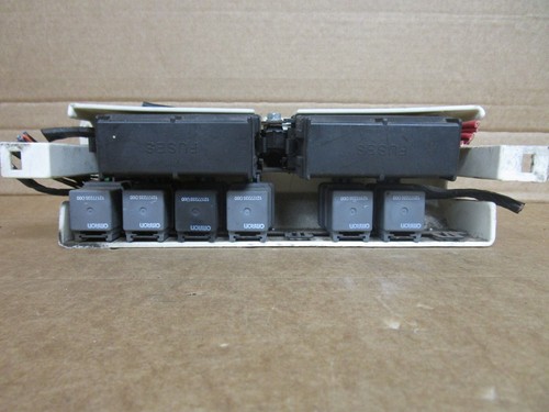 97 98 99 Buick Lesabre Engine Fuse Box Relay Junction Block Panel 1997 ...