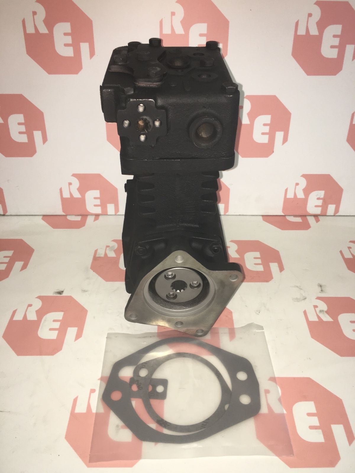 Bendix TF-550 Air Compressor 5011016 Caterpillar 3116, 3126, C7 Acert ...