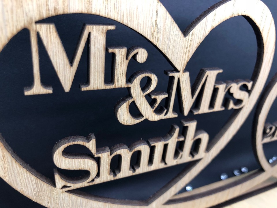 Personalised Mr & Mrs Wooden Top Table Sign & Date Mr and Mrs Wedding ...