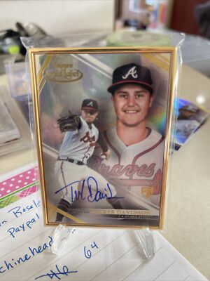 2021 Topps Gold Label Tucker Davidson Framed Rookie RC Auto #FA-TD ...