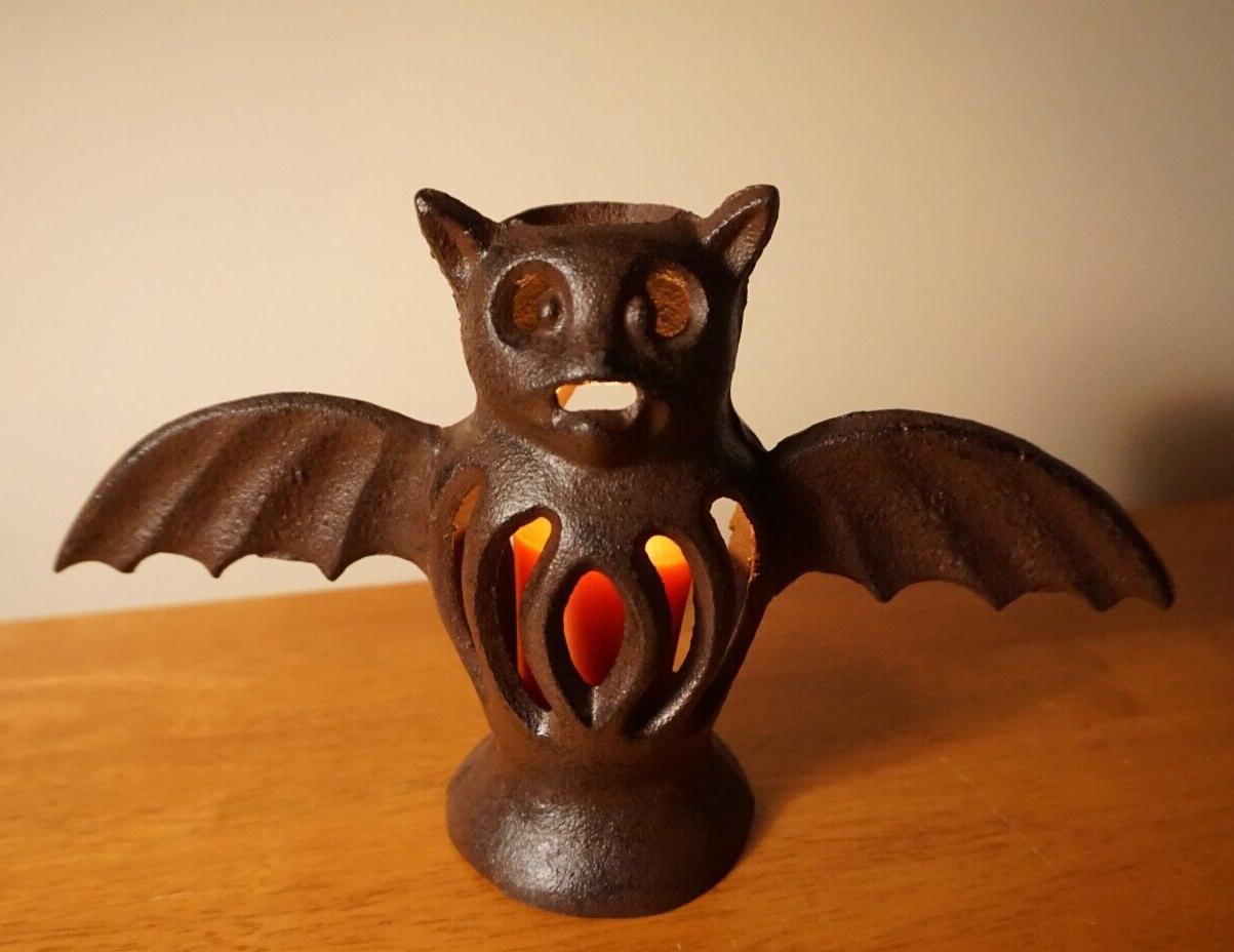 Big Rustic Gothic Cast Iron Bat Candle Holder Halloween Haunted House ...