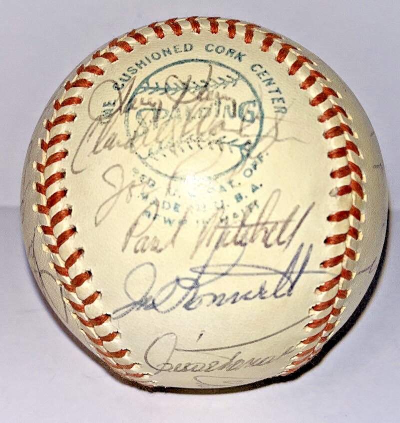 1976 Oakland A’s Team Signed Baseball,Fingers,Williams PSA/DNA 30 Autos ...