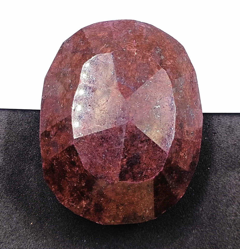 100% Natural Oval Shape Red Ruby 836 Ct EGL Certified Faceted Loose ...