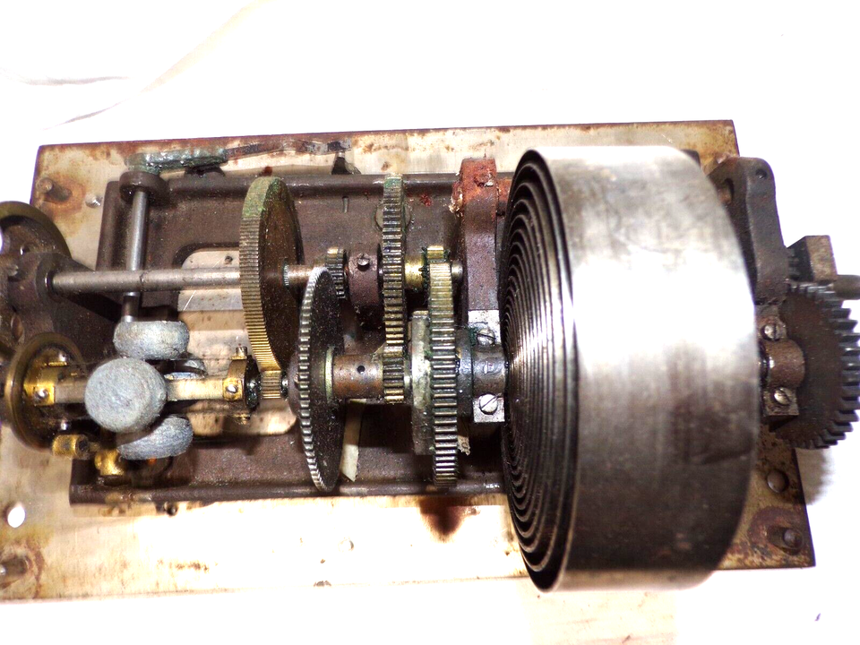 COLUMBIA MODEL A PHONOGRAPH MOTOR AND ID PLATE | eBay