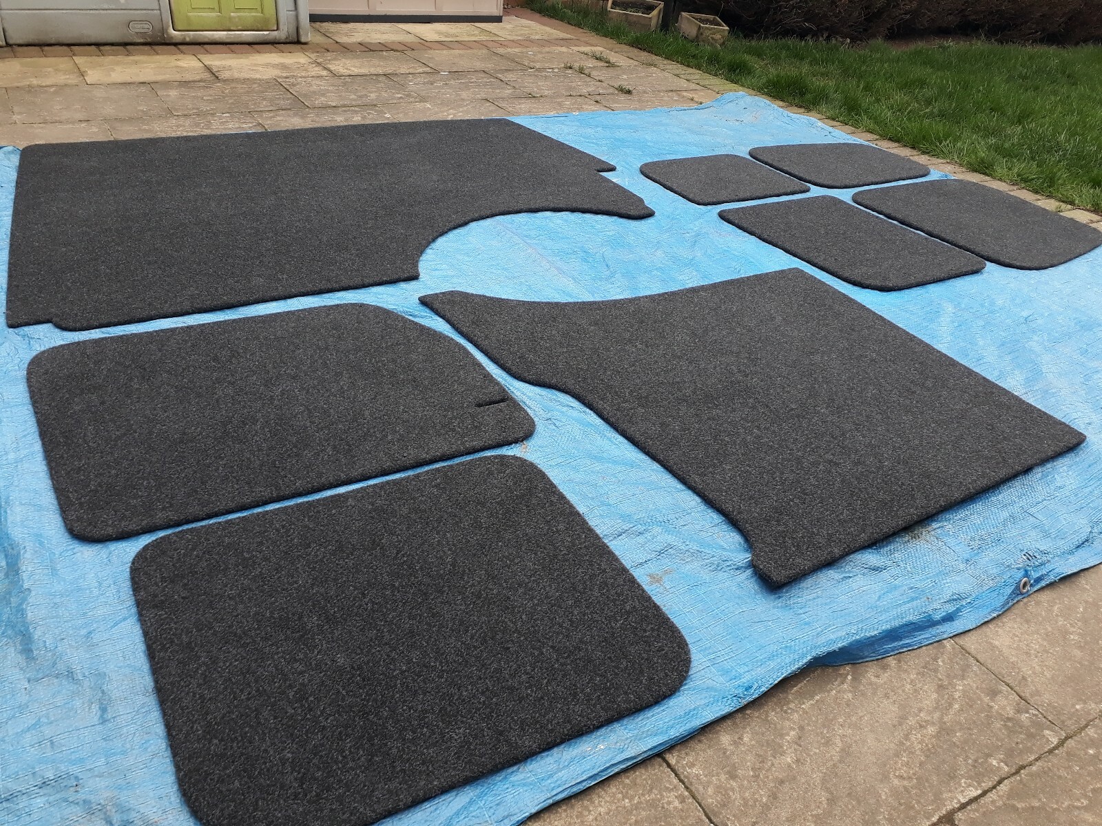 VW CADDY MAXI Ply Lining Kit Carpeted Panels | eBay UK