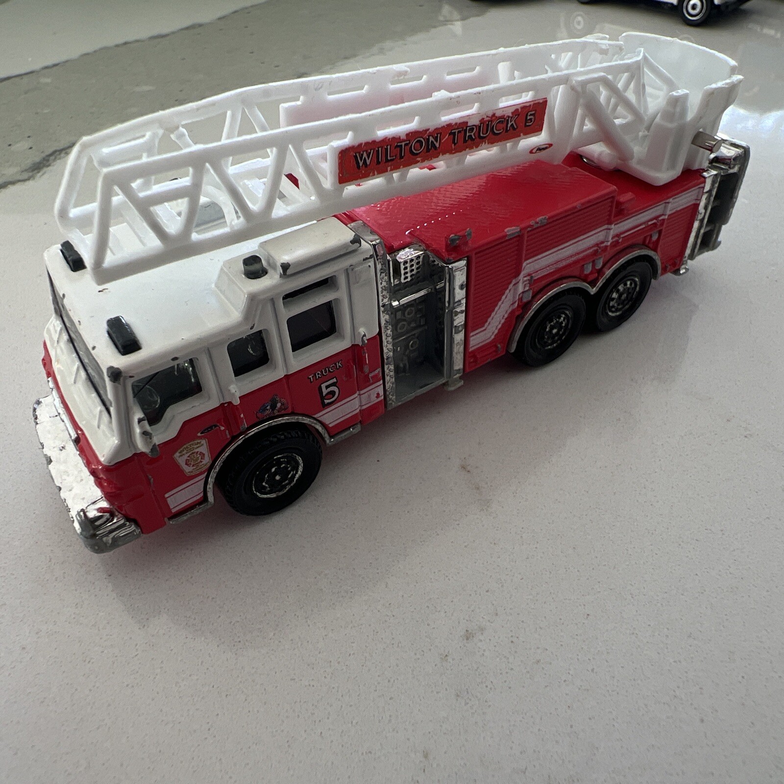 2019 Matchbox Working Rigs Pierce Velocity Aerial Platform Fire Truck ...