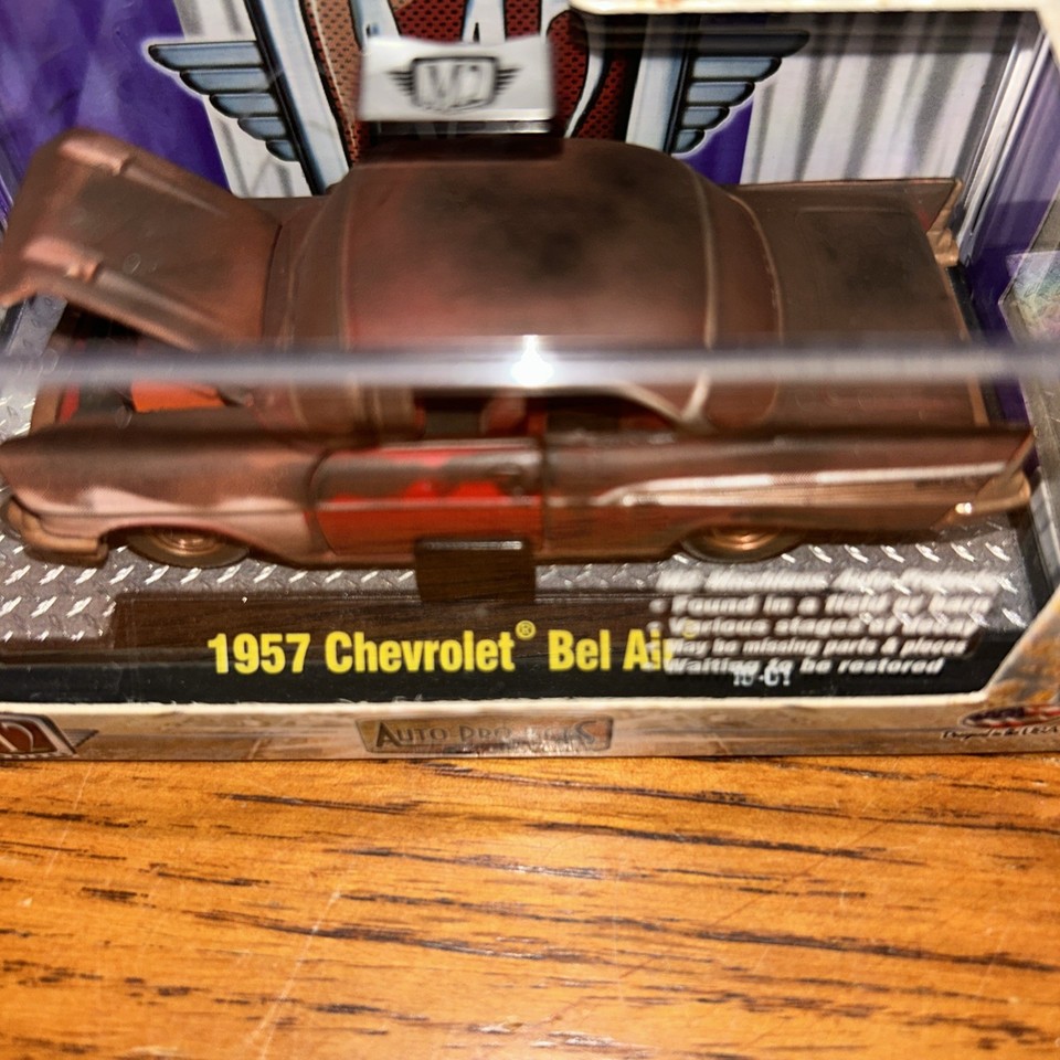 R08 M2 Machines Auto-Drivers Series 1957 Chevy Bel Air body shop rust ...