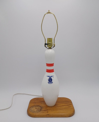 Vintage AMF Bowling Pin Table Lamp on oak base AMF AMFLITE II ABC ...