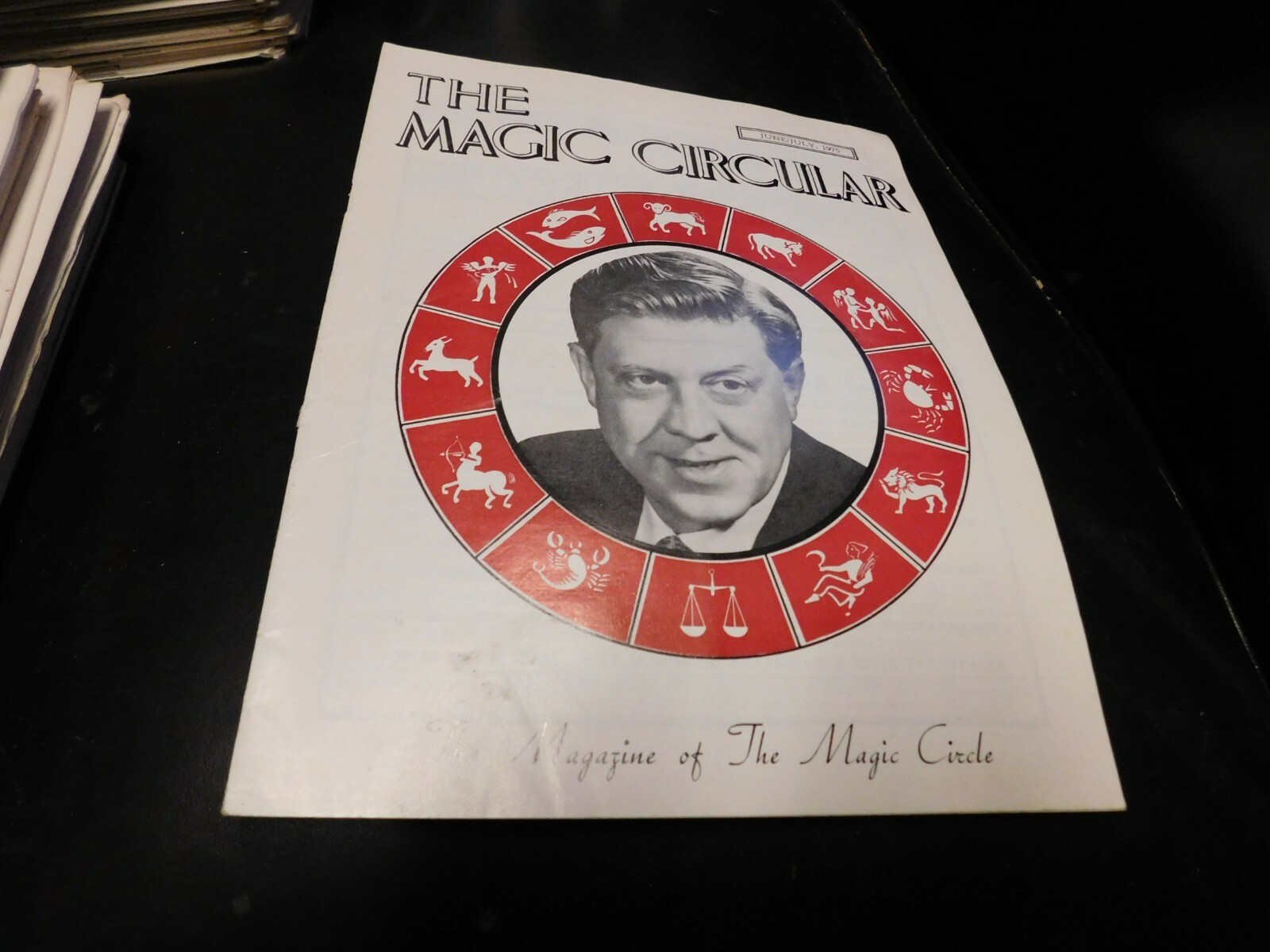 The Magic Circular Magazine of Magicians, Tricks & News 1975 June July ...